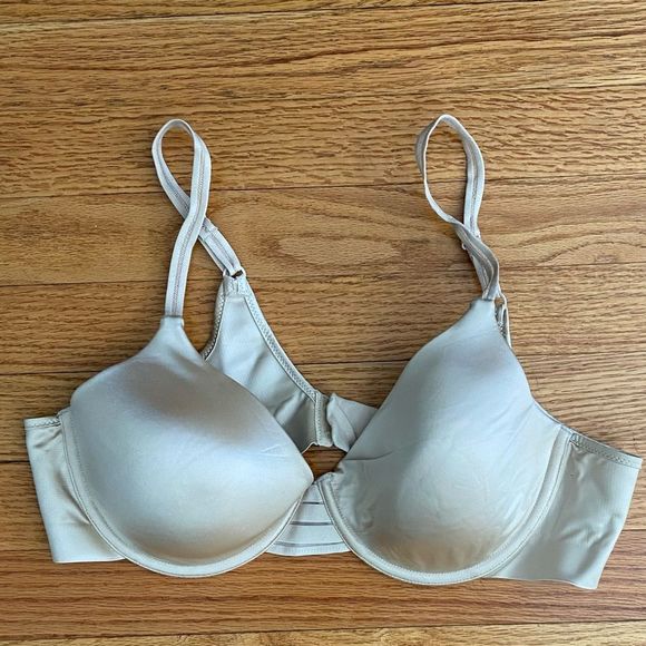 Maidenform | Intimates & Sleepwear | Maidenform Beige Bra Size 38b ...